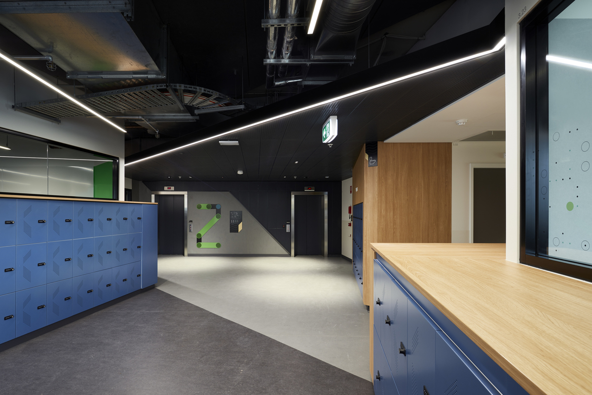 Adelaide Botanic High School | Builtworks